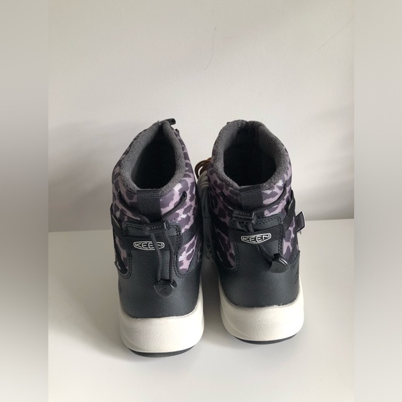 Keen | Shoes | New Keen Uneek Waterproof Chukka Boot Animal Printsilver ...